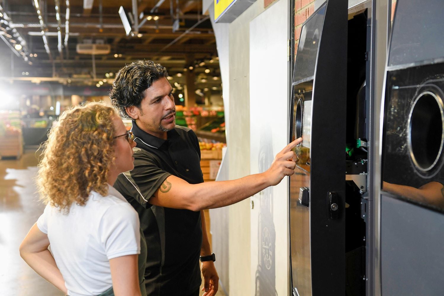 TOMRA preparing for Hungary’s upcoming deposit return scheme launch | TOMRA
