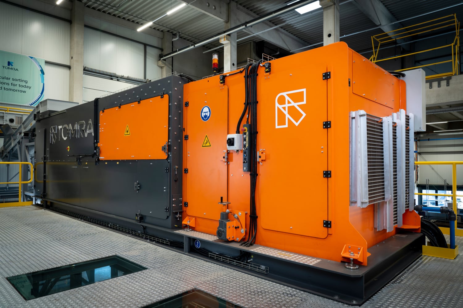 TOMRA launches AUTOSORT PULSE with dynamic LIBS technology | TOMRA